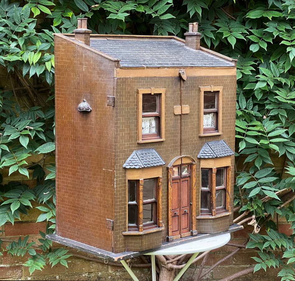 Antique Edwardian Dolls House c.1900 - Antiquedollshouse