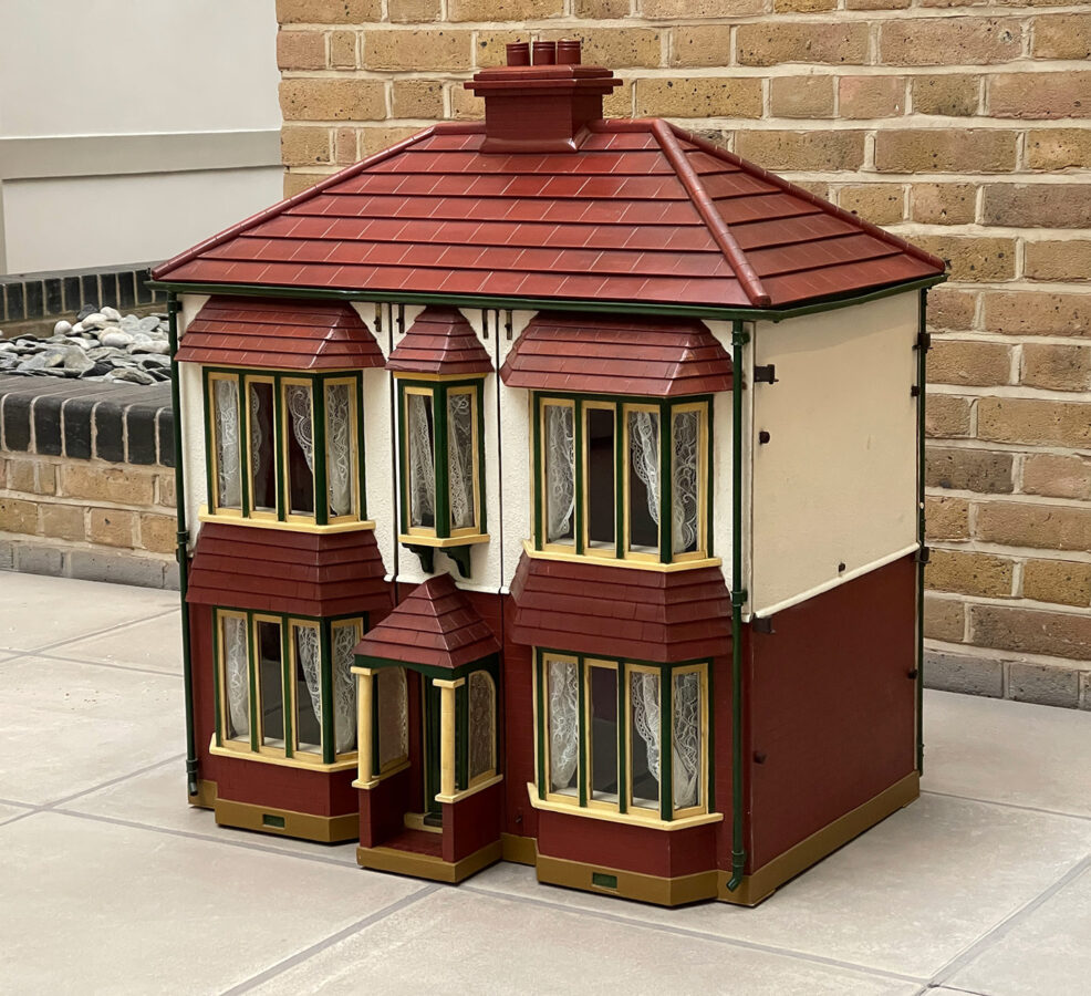 Vintage Double-Sided Dolls House from 1929 - Antiquedollshouse