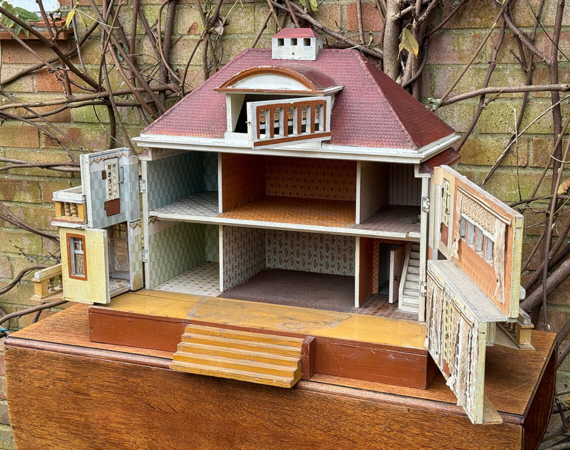 Antique German Moritz Gottschalk No. 6337 Red Roof Dolls House c.1928 ...